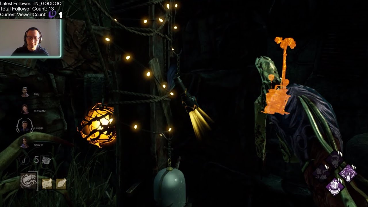 Finish Battlepass and the Flashlight Charm is very good for Killer to ...