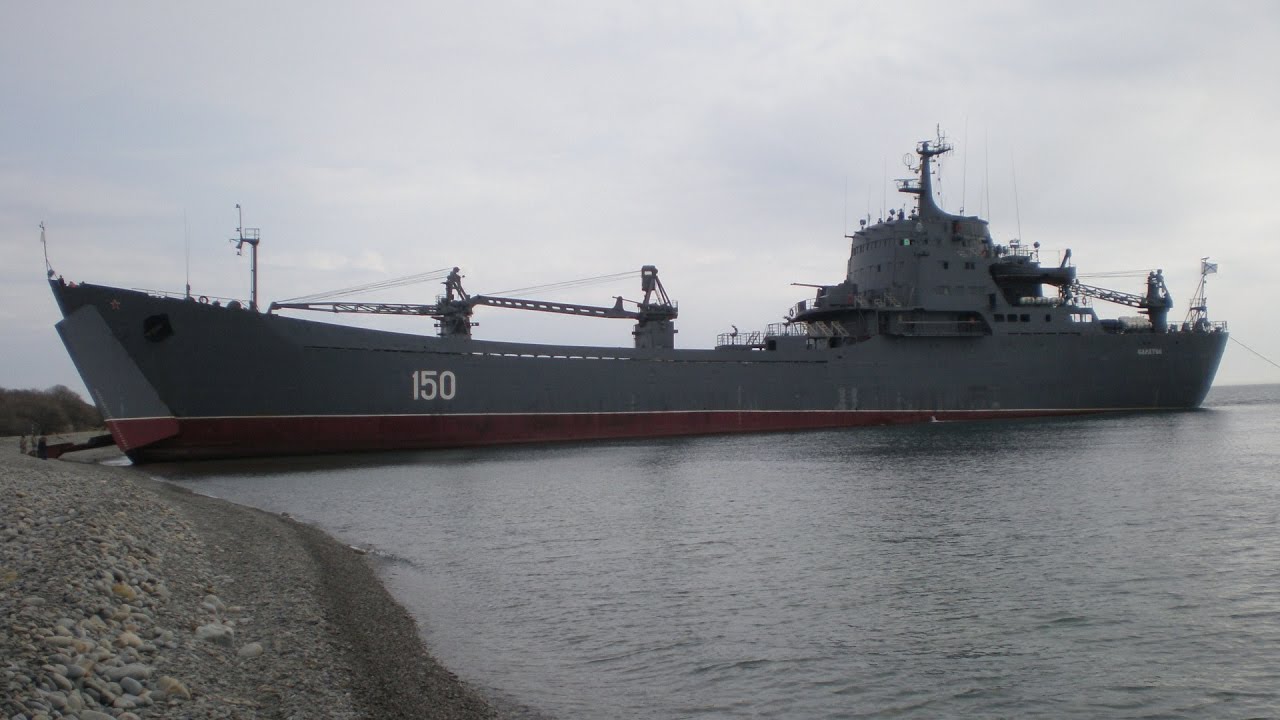 Warships On The Bosphorus 150 Saratov Alligator Class Large Landing Ship