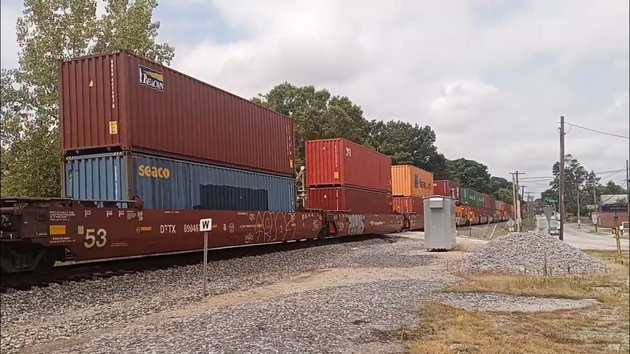 NS 4211 leads 243 in Monarch, SC - YouTube