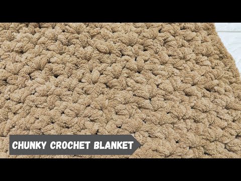 Easy Crochet Chunky Blanket Pattern and Tutorial - YouTube
