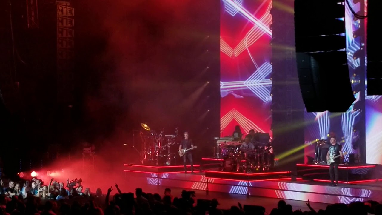 Rascal Flatts - Fast Cars and Freedom, Detroit, MI - YouTube