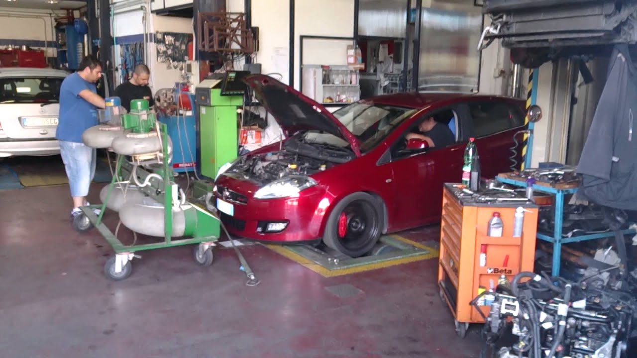 Fiat Bravo mjet Engine Performance rullata 192 KW - 261cv - YouTube