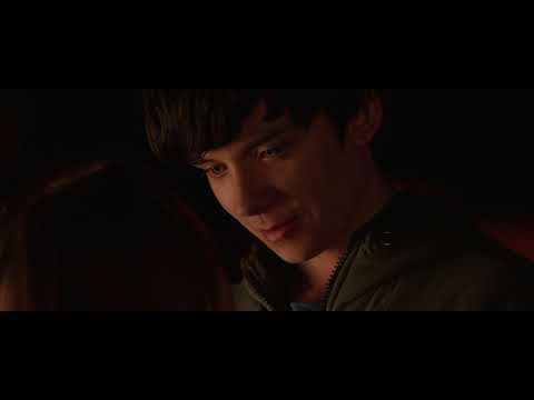 The space between us movie - romantic scene - YouTube