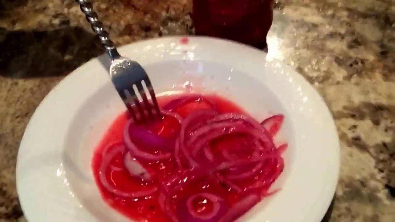 Encurtido de cebolla (estilo hondureño) preparacion - YouTube