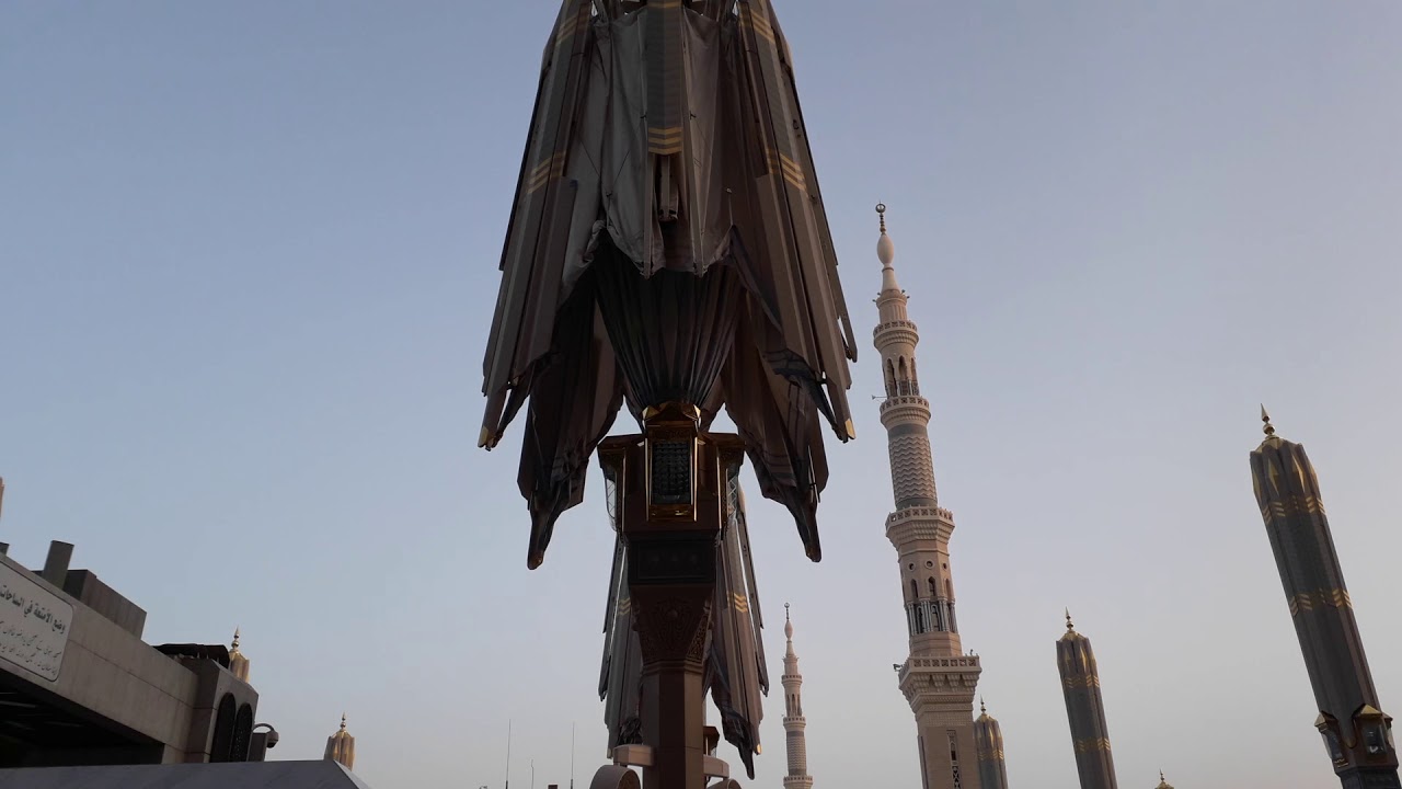 Masjid Nabawi Payung terbuka - YouTube