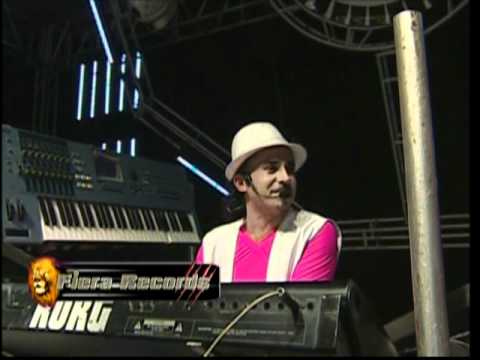 Hugo Ruiz Mambo # 8 en vivo - YouTube