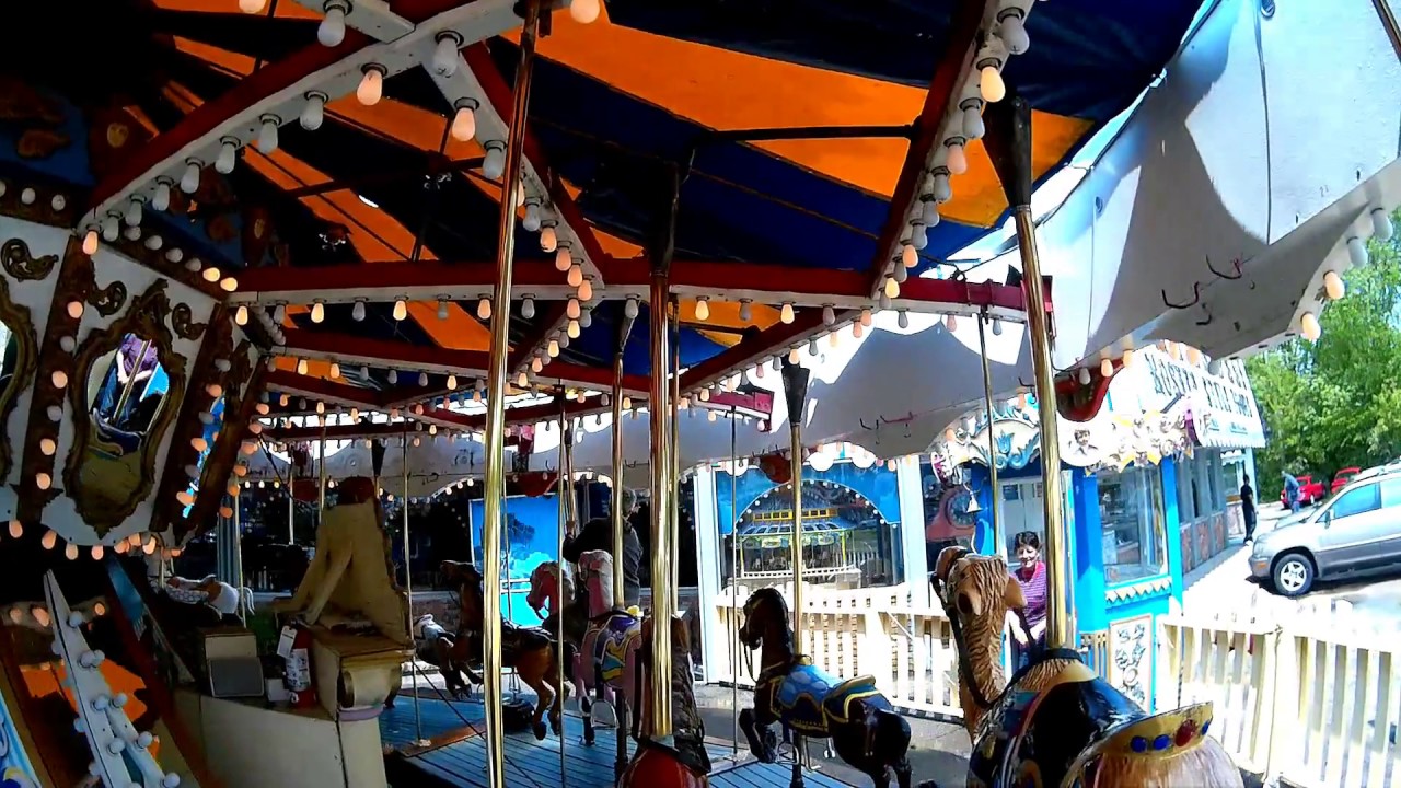 Ella's Deli Carousel Ride in Madison, Wisconsin - YouTube
