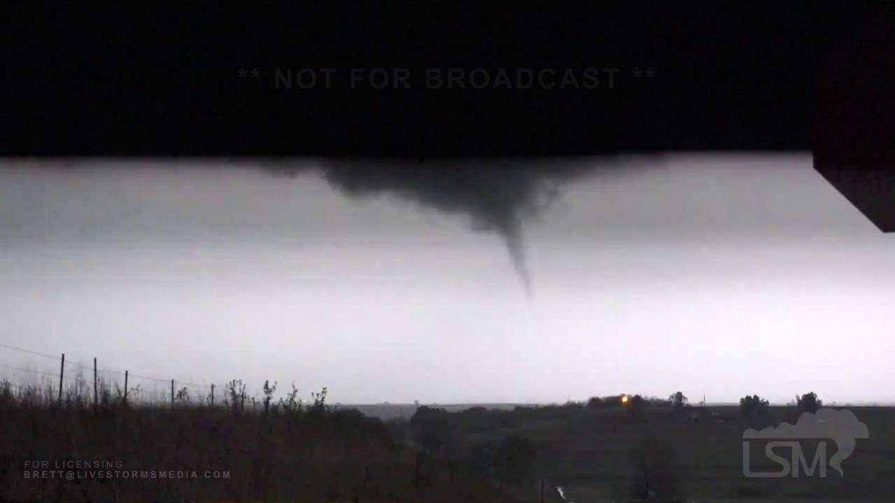 05-14-2020 Bushong, KS Supercell & Funnel Cloud - YouTube