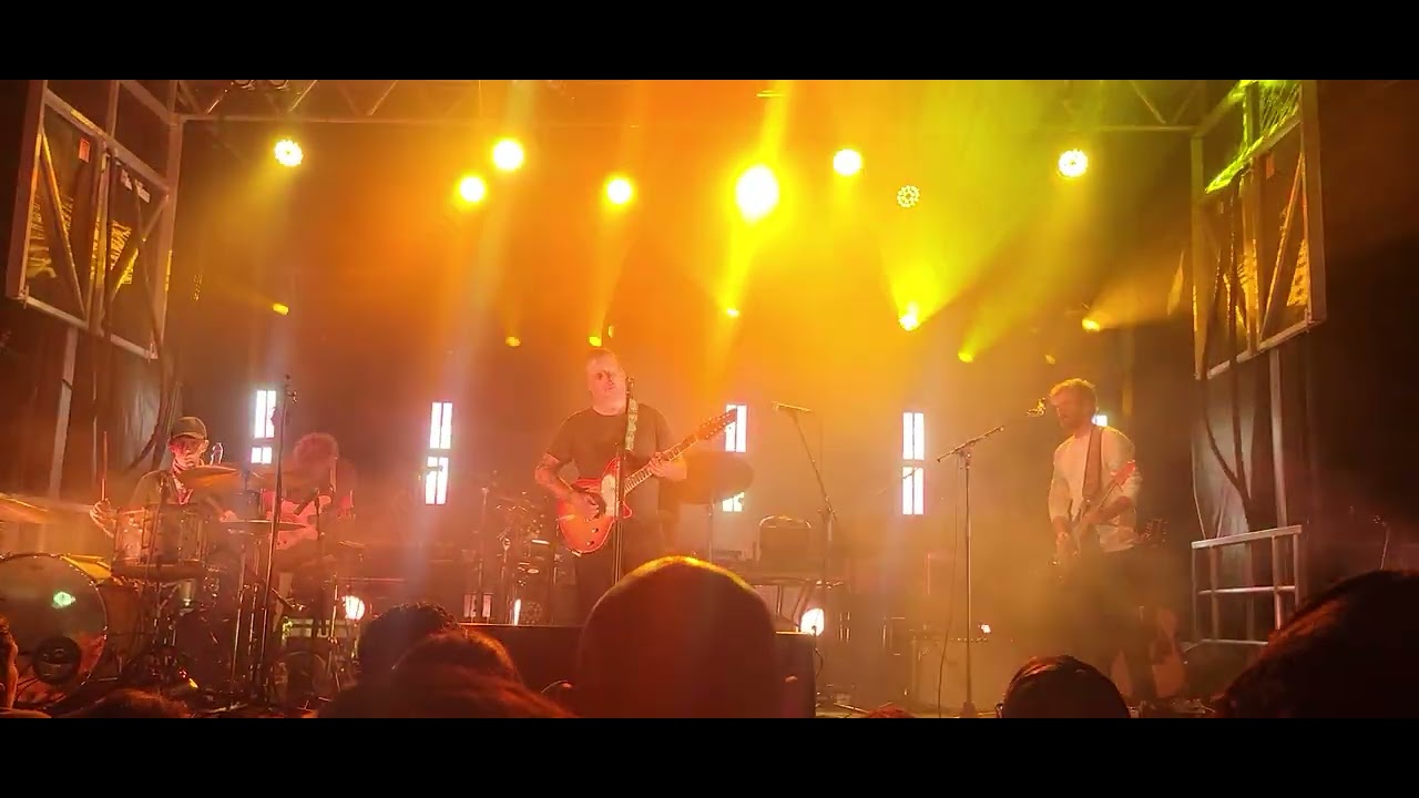 Modest Mouse - Fire It Up Lowbrow Palace El Paso, Tx 9.2.22 - YouTube