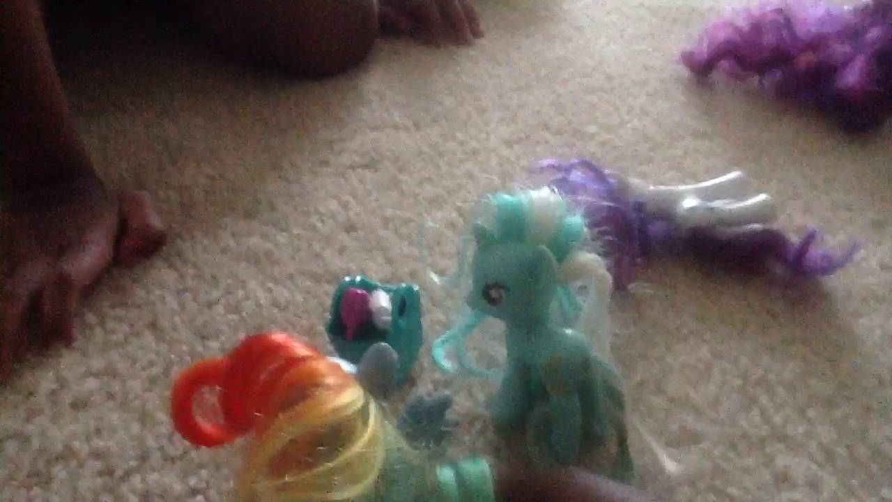 My Little Pony Drives a Car - YouTube