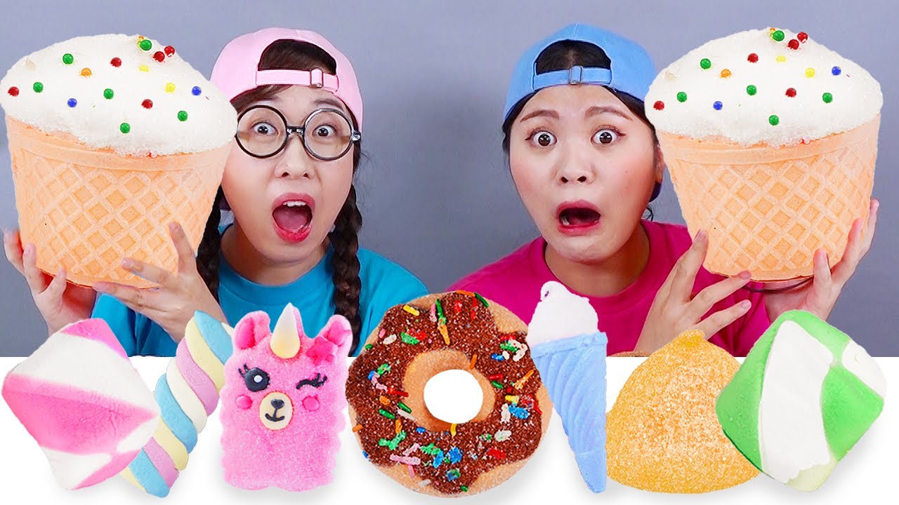 Big Food Marshmallow Dessert Mukbang DONA - YouTube
