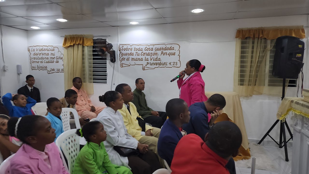 Predicadora Elizabeth De Guzmán. Tema: Jehová Cumplirá Su Propósito En ...