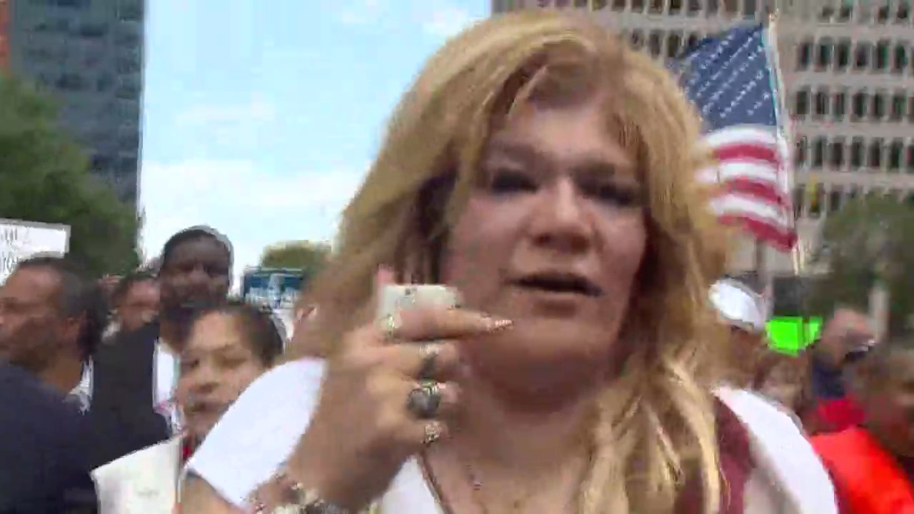 Thousands of marchers attend Dallas Mega March 2017 - YouTube