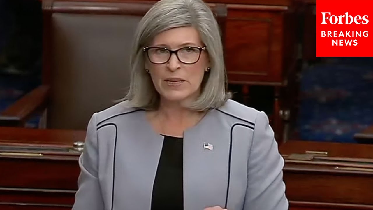 Joni Ernst Brings Up Riley Gaines, Lia Thomas In Call For Ban On Trans ...
