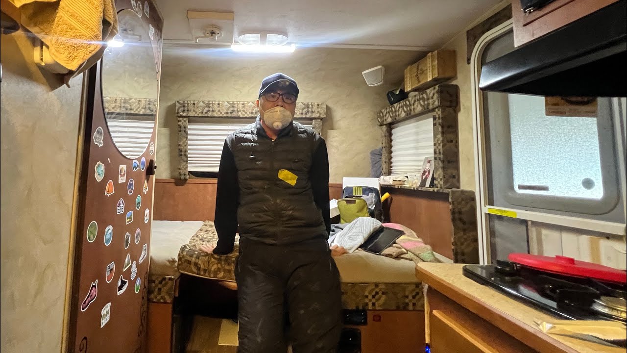 언더코팅 일이 없을때 어떻게 지낼까요 카라반에서 생활하는 100일차 언더코팅 쟁이의 삶 Youtube