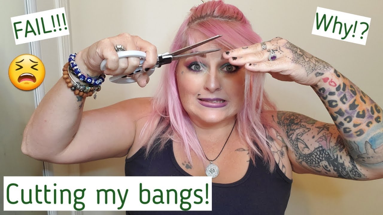 Cutting my bangs FAIL! OMG why!?? - YouTube