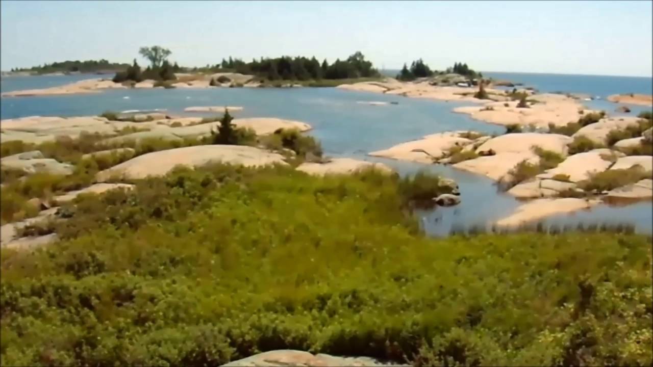 Birnie Island - YouTube
