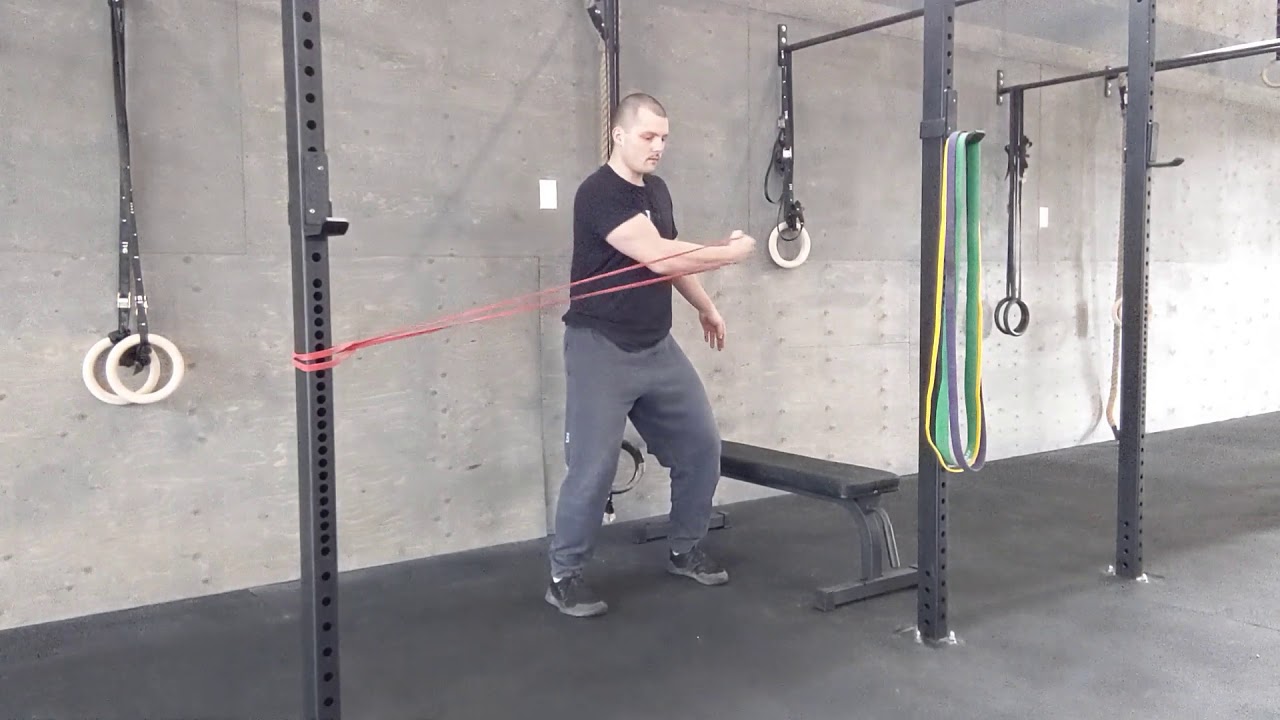Banded Single Arm Chest Fly - YouTube