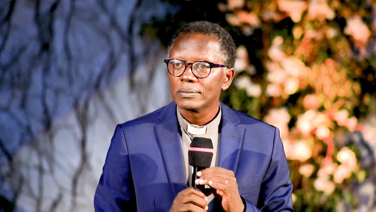 DR RUTAYISIRE😍 NTA RUGO RUBI RUTABA RWIZA/BYAGUFASHA KUBAKA URUGO ...