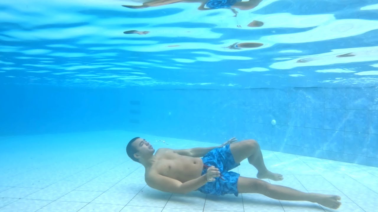 Relax Swimming Underwater Youtube