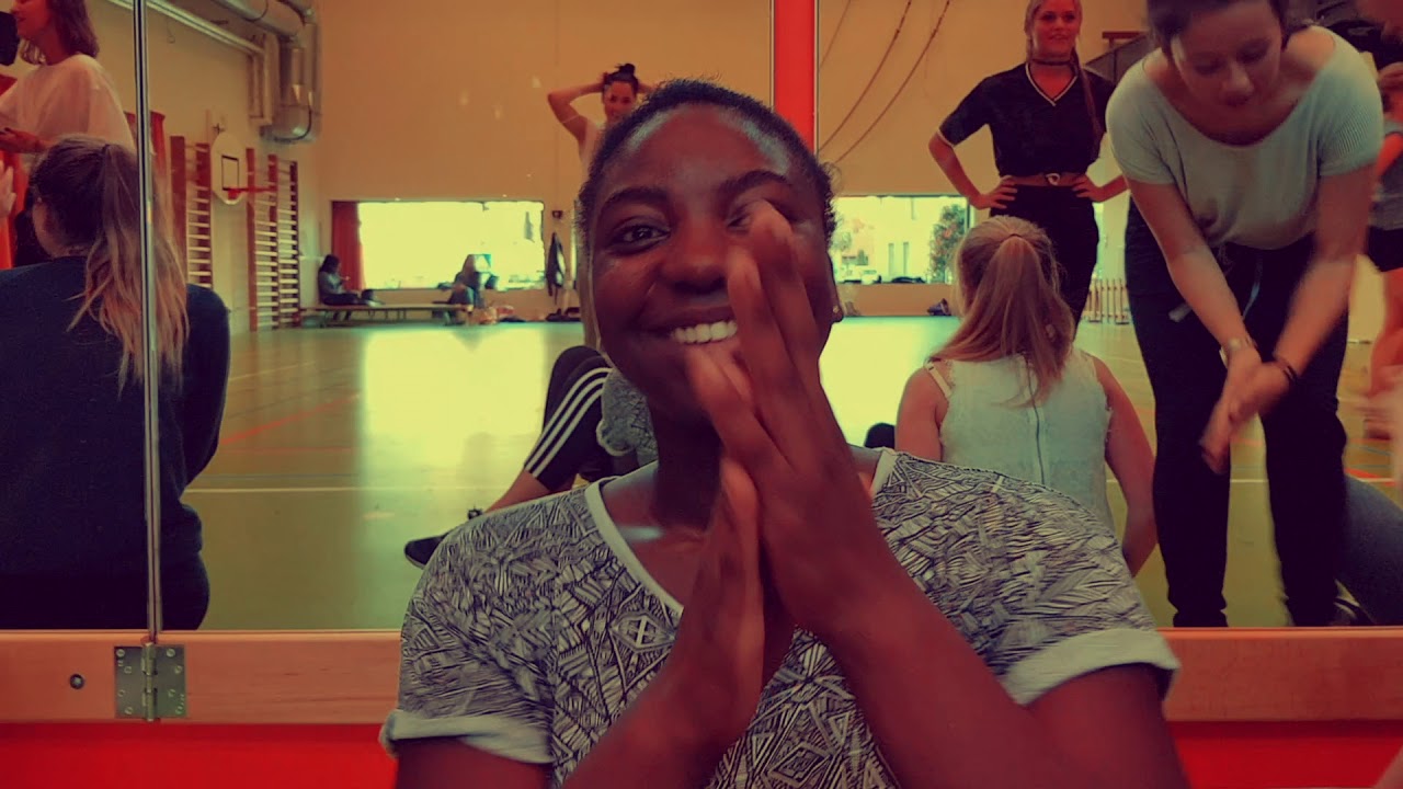 Afro dance workshop - Aron Norbert - YouTube