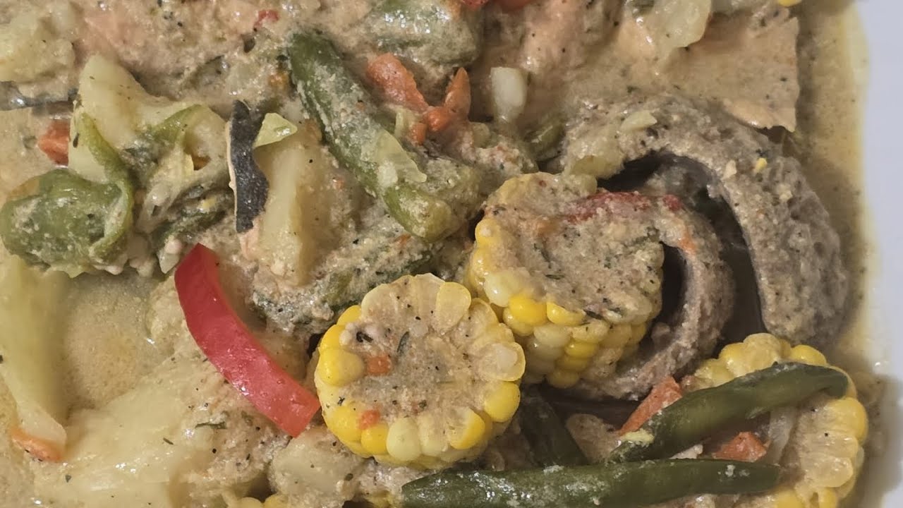 Salmon 🐟 and Italian Sausage 🌭 Cooked Down In Coconut Rundown With ...