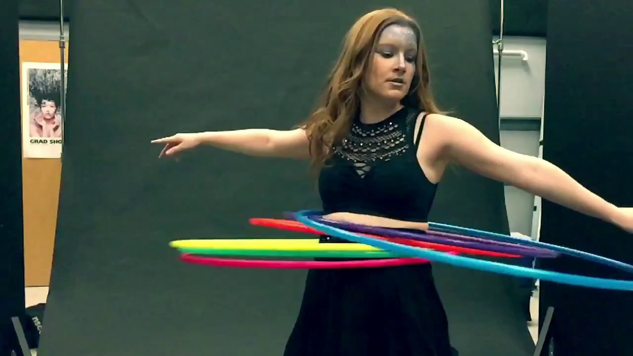Aly Thomson Hula Hoop Slow Motion Six Hoops - YouTube