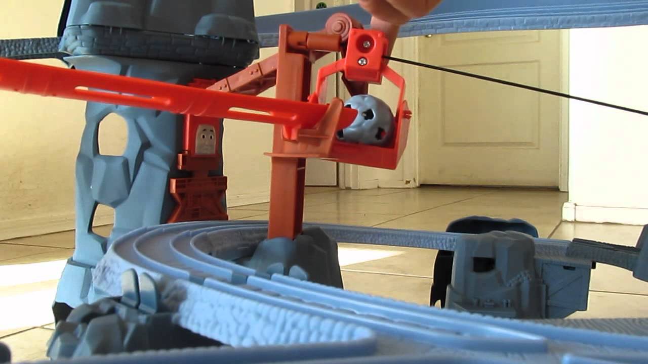 Thomas & Friends Risky Rails Bridge Drop from Blue Mountain Mystery ...