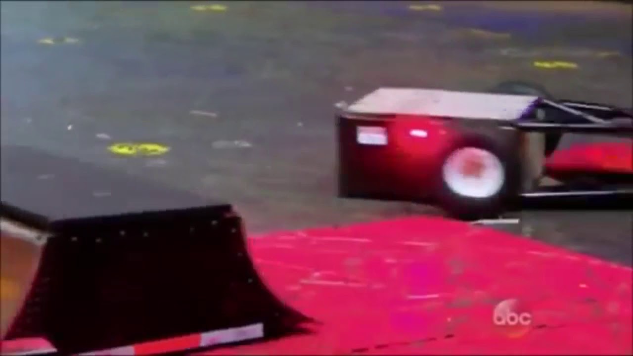 Tombstone (spinning blade) Battle Bots - YouTube