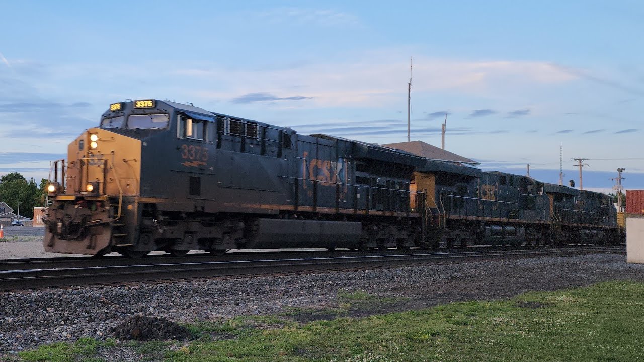 CSX Train I009 CSXT 3375 CSXT 5250 CSXT 3175 Deshler, Ohio June 15 ...