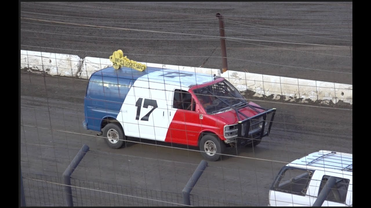 Perris Auto Speedway Demo Cross Main Event #17 Roof Cam 6-1-24 - YouTube