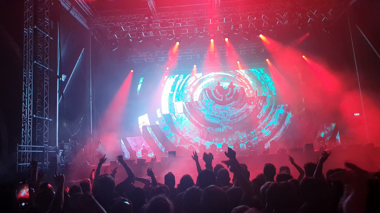 Pendulum Trinity - Nothing For Free - Drumsheds London 24/09/21 - YouTube