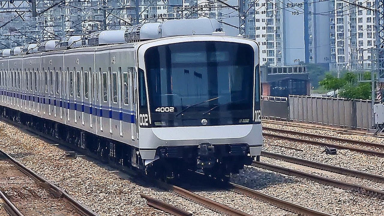 서울교통공사 4호선 갑종회송 W402편성 세마역 통과 - YouTube