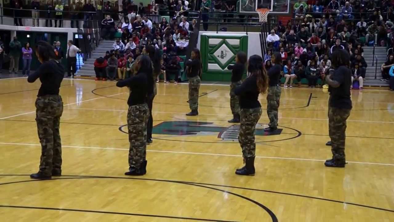 Arsenal Tech High School Step Team - YouTube