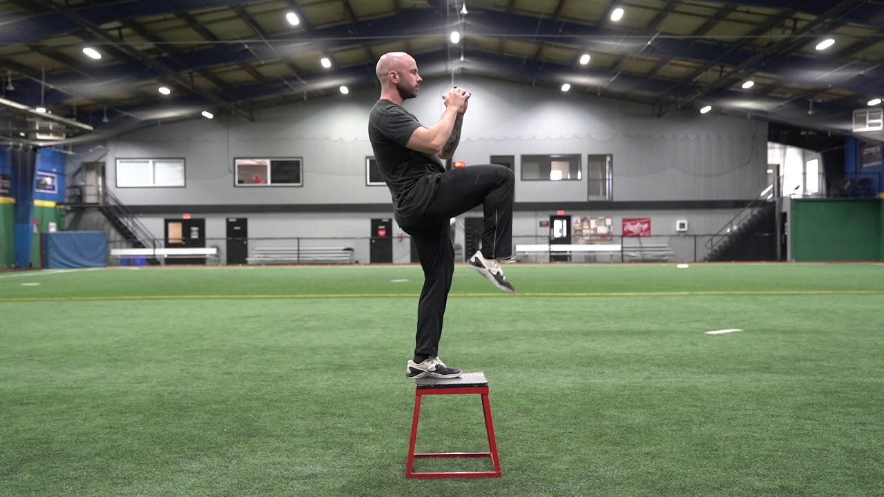 Russian Step Ups (Bodyweight) - YouTube