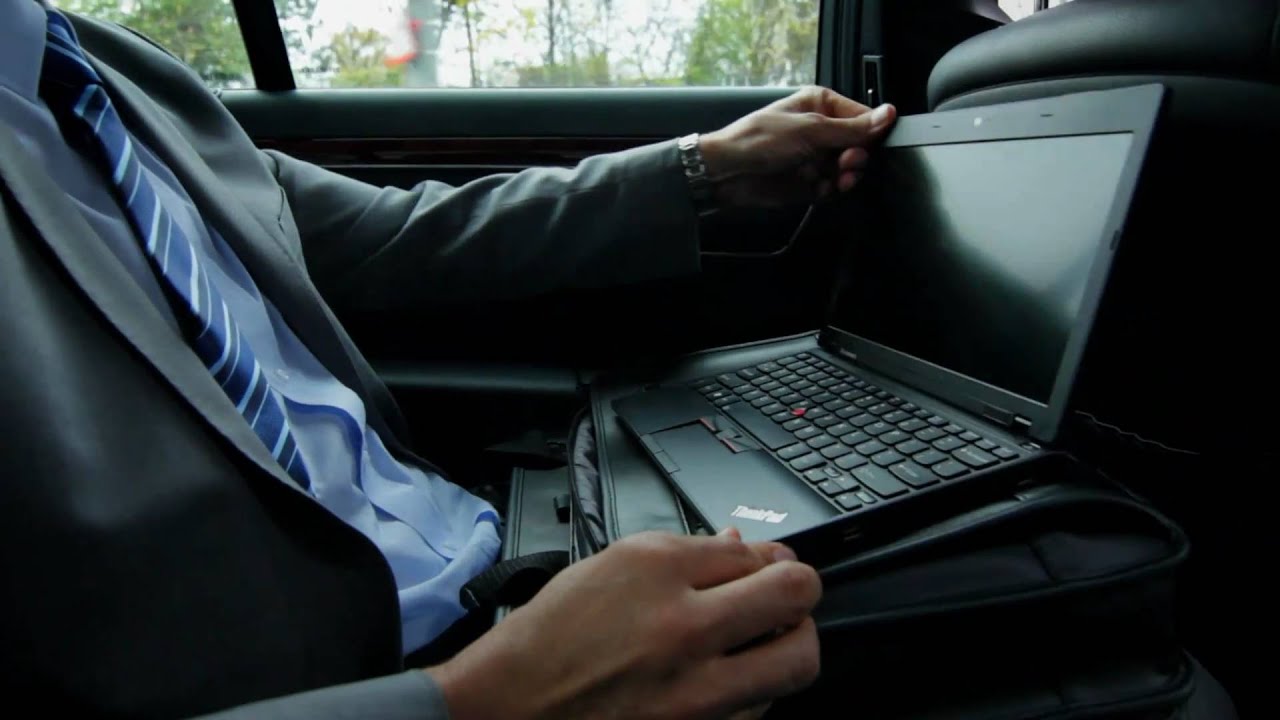 Lenovo ThinkPad X120e laptop tour - YouTube
