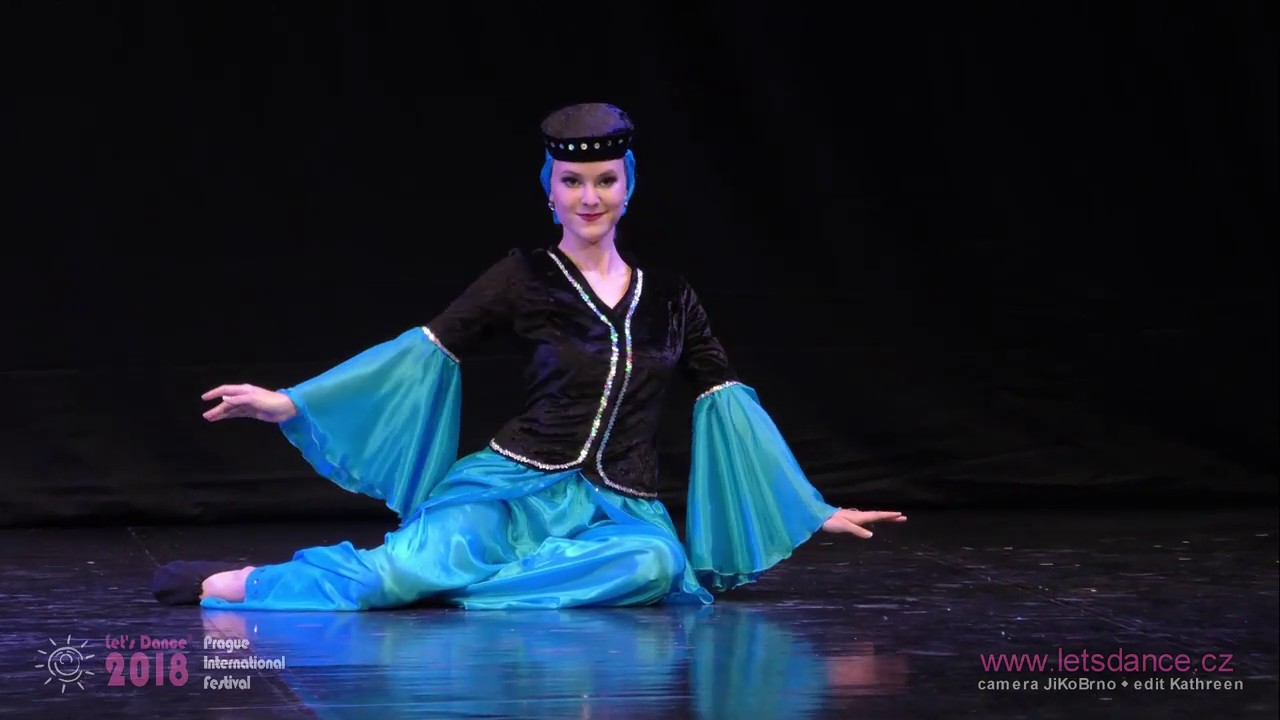 Anna Zemanovičová - Muwashahat | Let's Dance Prague 2018 - YouTube
