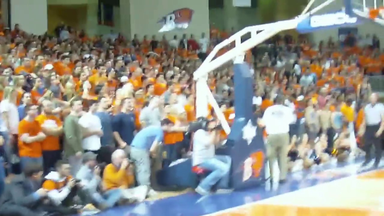 3 8 71 Bucknell 81 Lehigh 65 PL Final pan crowd 2nd half start - YouTube