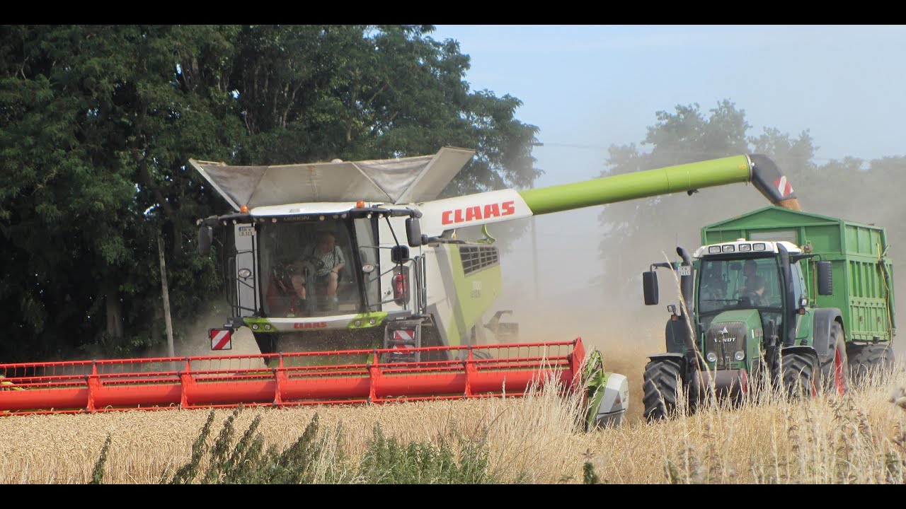Claas Lexion 7700 beim Weizendreschen//Teil 2 - YouTube
