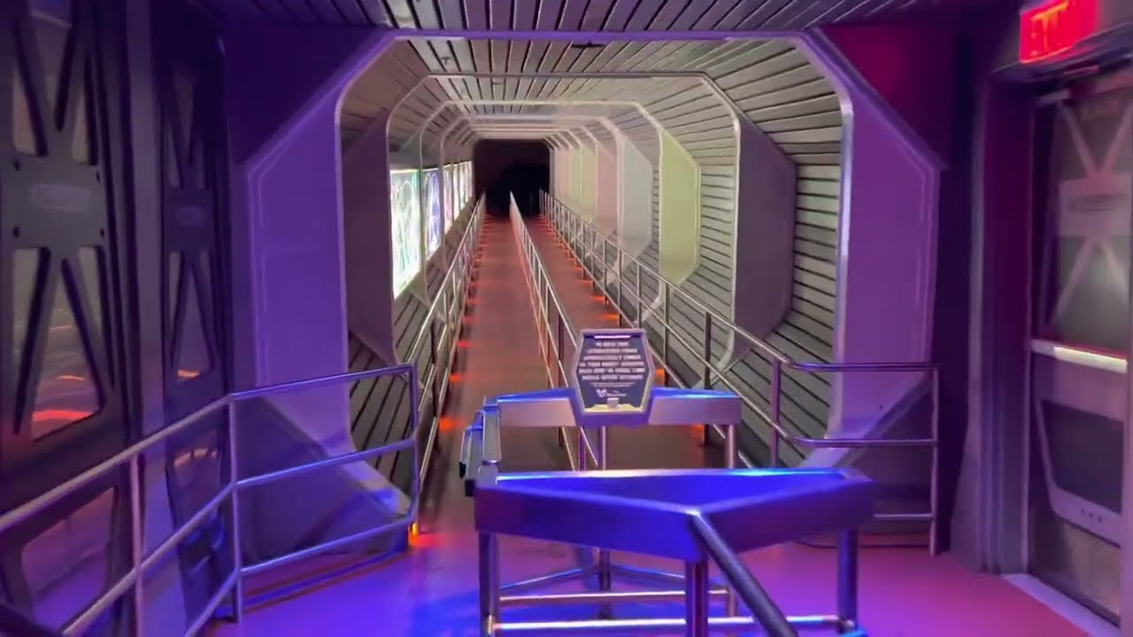 Space Mountain Queue - Magic Kingdom 2022 - YouTube