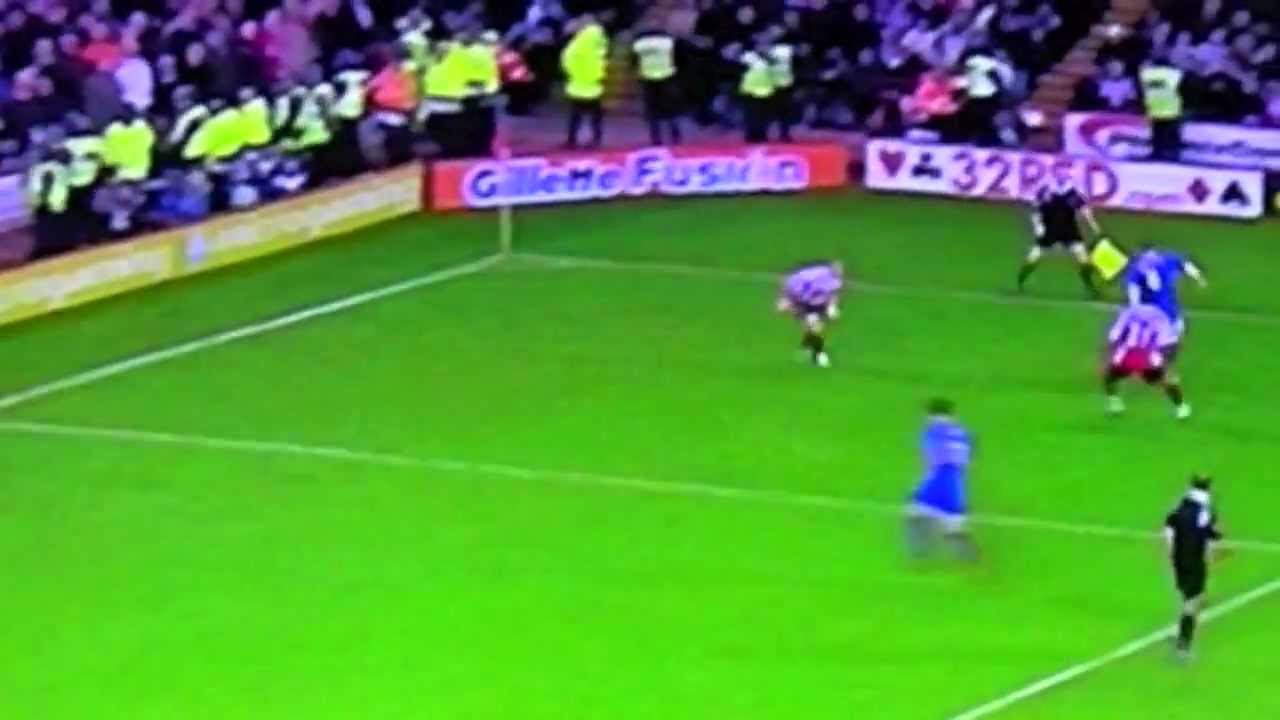 Cristiano Ronaldo miss open goal - YouTube