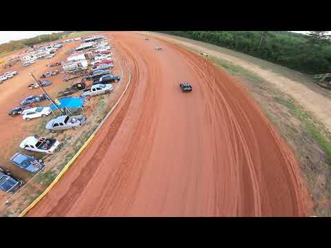 LAKE VIEW MOTOR SPEEDWAY!!! 8/8/20 Roll in and hot laps DRONE FOOTAGE ...