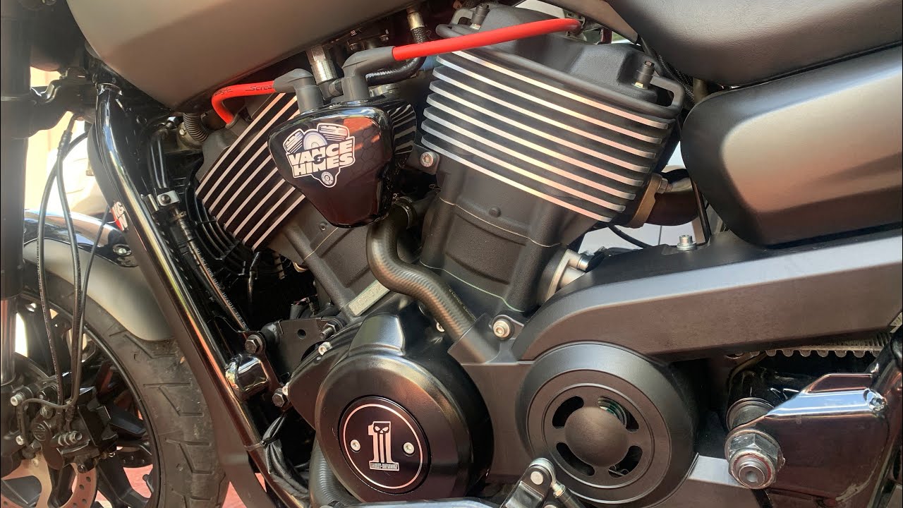 Harley Davidson Street Rod 750 - YouTube