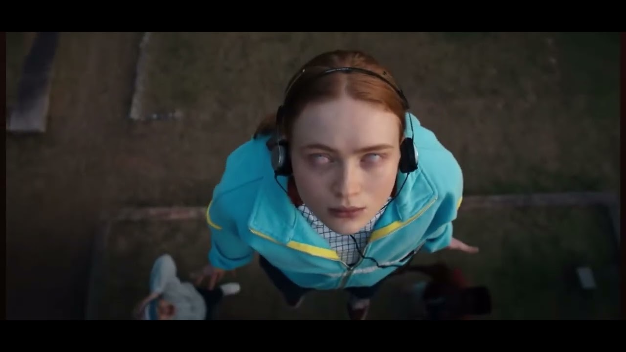 Stranger Things “Running up that hill” (Remix) - YouTube