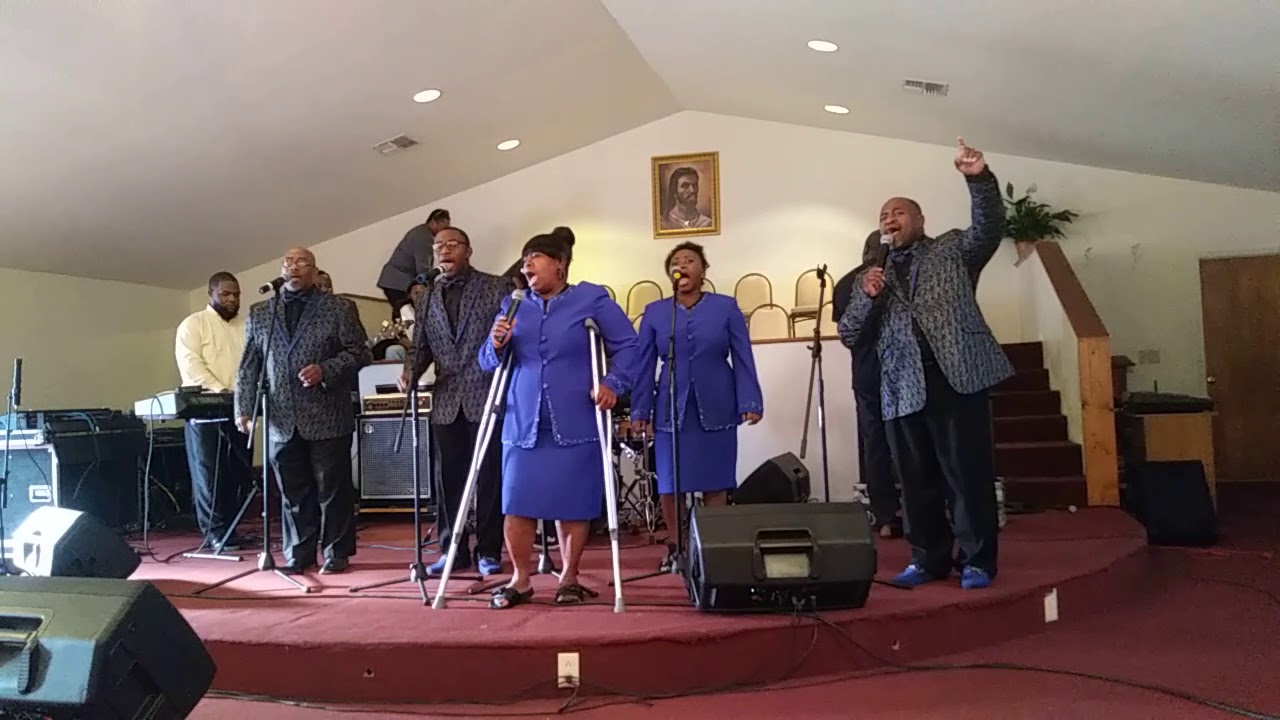 Pastor John Flournoy & The Singing Disciples - YouTube