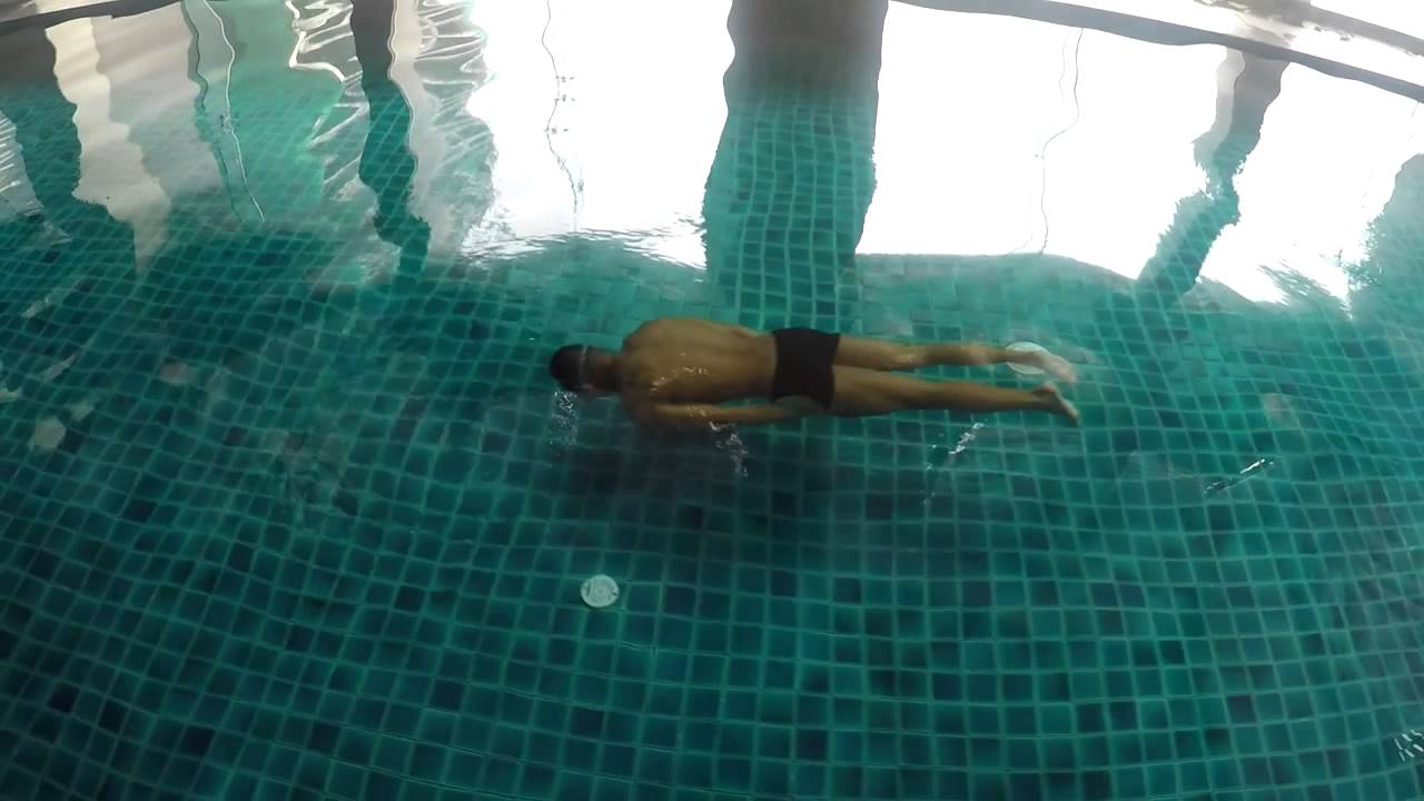 50 METER UNDERWATER SWIM - YouTube