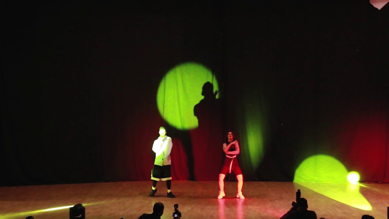 APES**T - THE CARTERS, Mike & Andrada @ MikeTV Music Awards 2k19 - YouTube