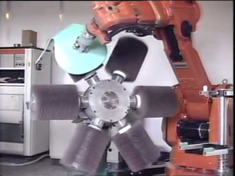 Combination FLADDER sanding head and ROBOT - YouTube