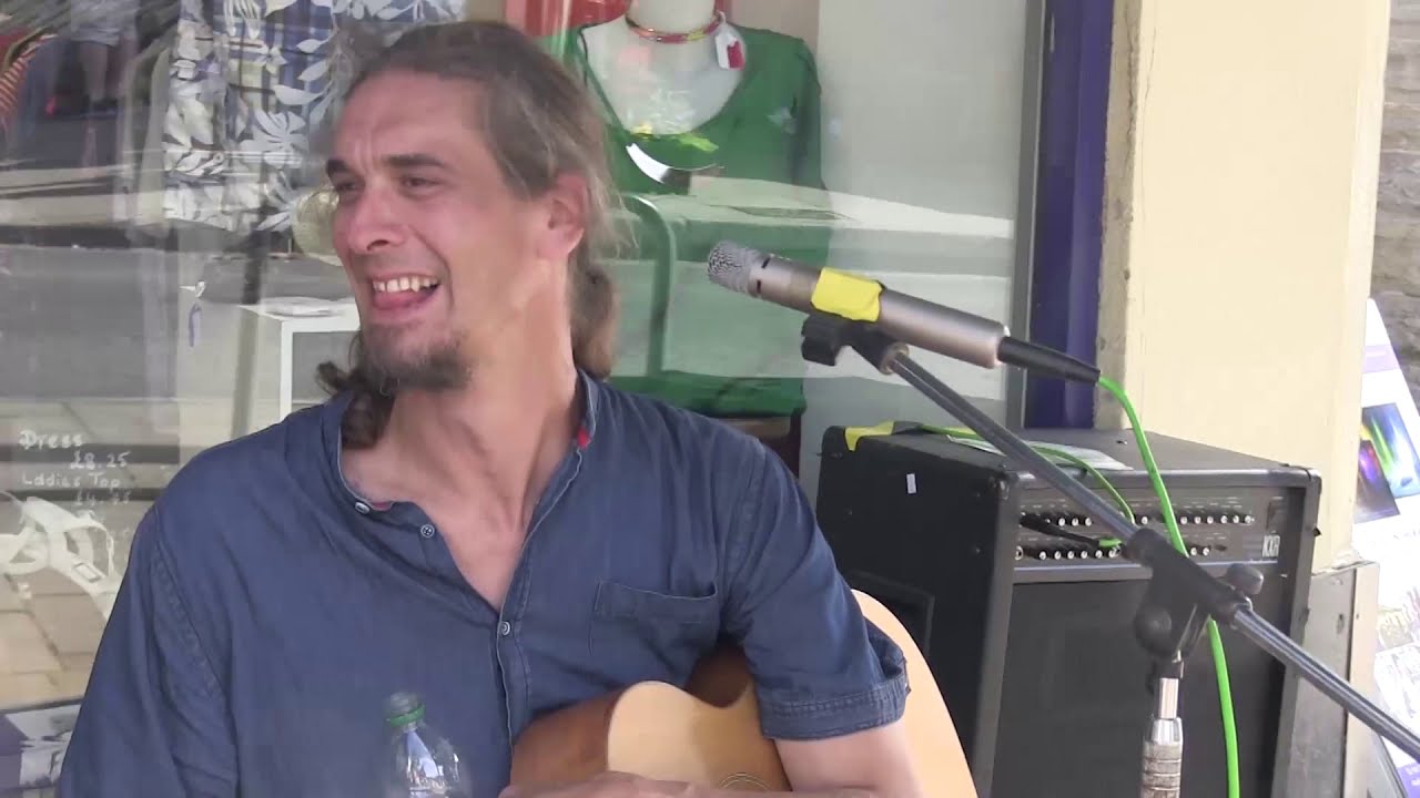 Torbz playing Guitar and Hang in Glastonbury High St - YouTube
