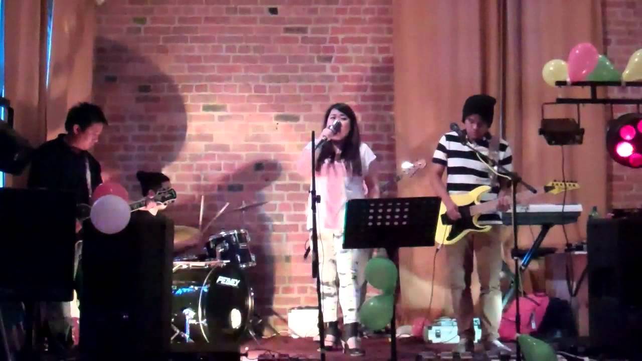 Pinoy party live band in UK - YouTube